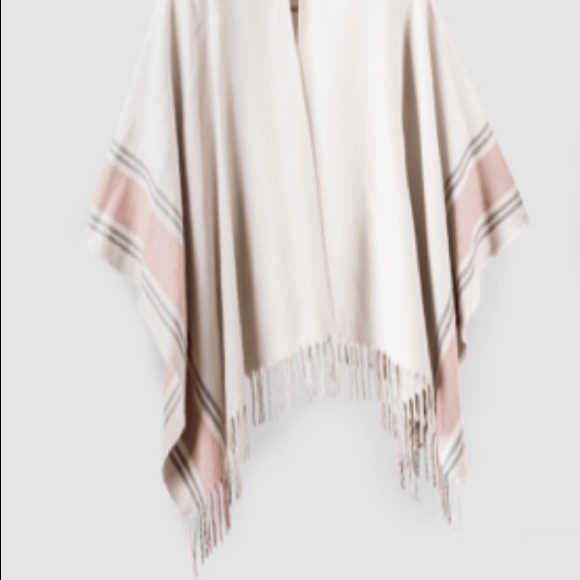 Siizu | Tops | Siizu Sustainable Poncho Cream | Poshmark